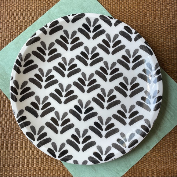 Martha Stewart | Dining | Martha Stewart Heirloom Black White Ceramic ...